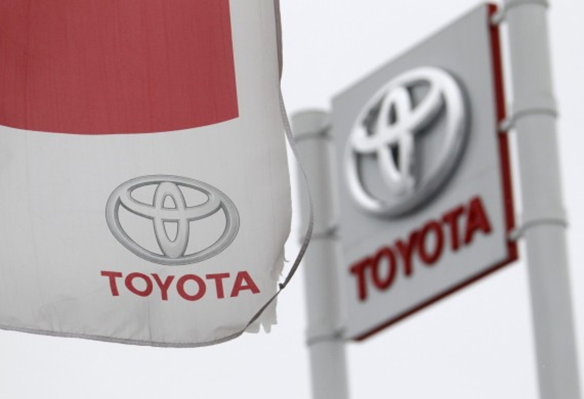 „Toyota“ didina gamybos apimtis - Delfi auto