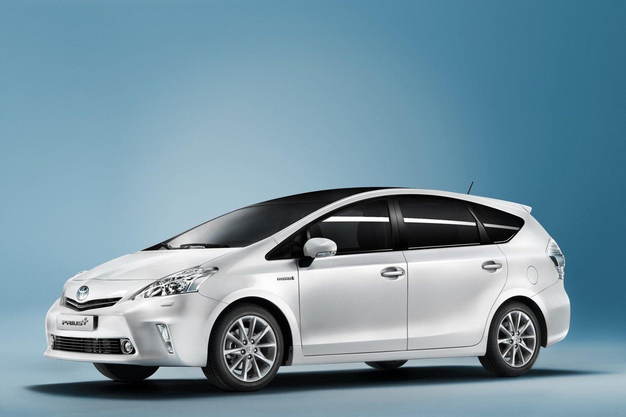 „Toyota Prius+“ Europoje bus parduodamas nuo 2012 m. pradžios - Delfi auto