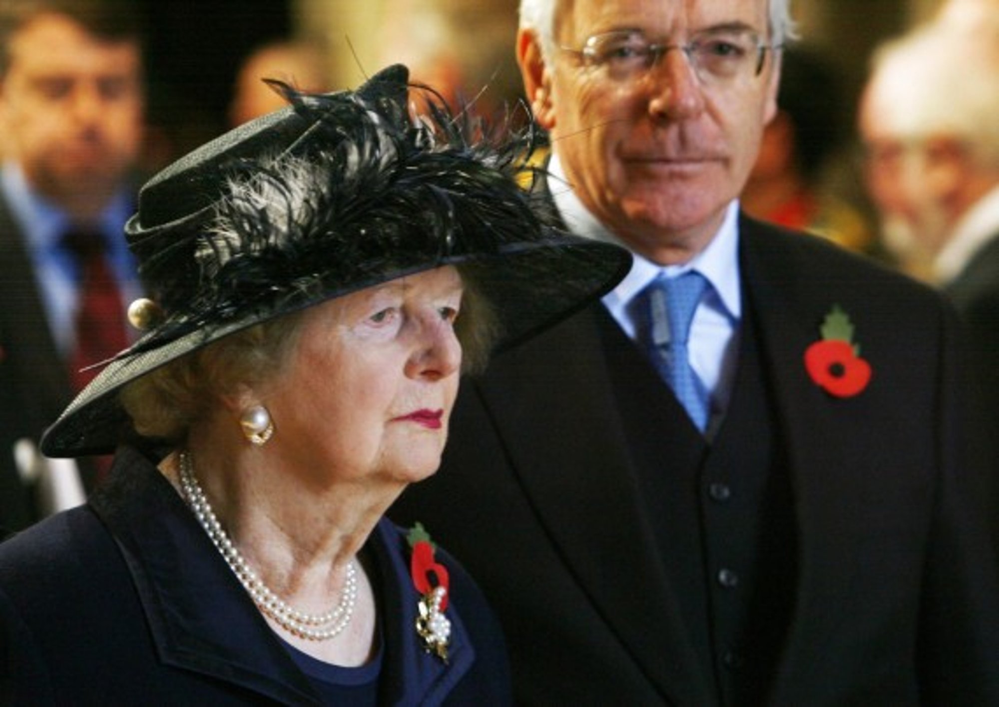 D.Cameroną netikėtai aplankė M.Thatcher - Delfi