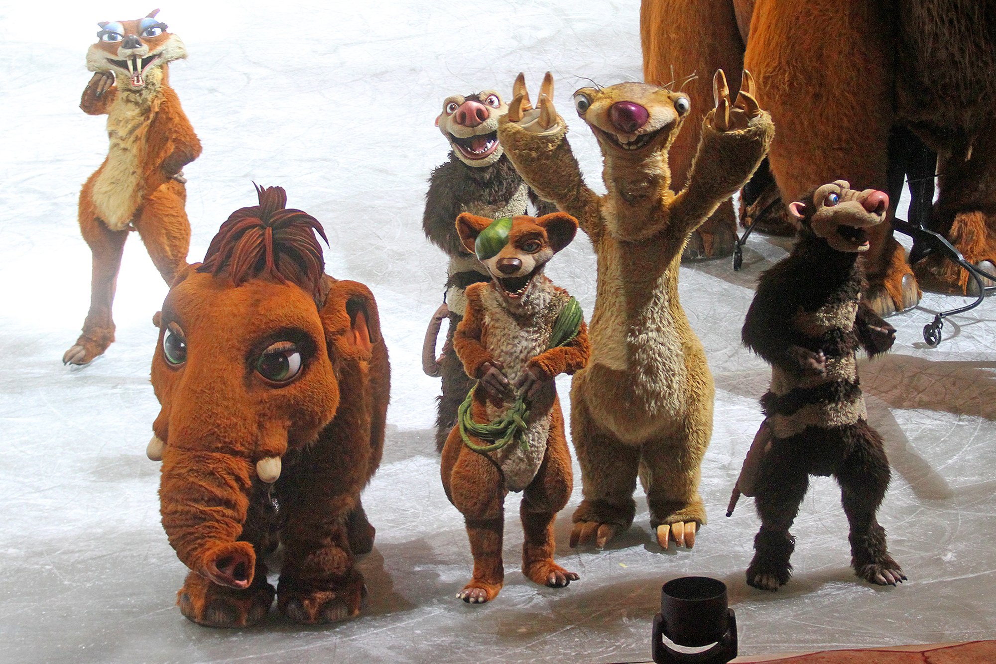 „Žalgirio arena“ jau pasiruošusi „Ledynmetis Live“ ledo šou - Delfi