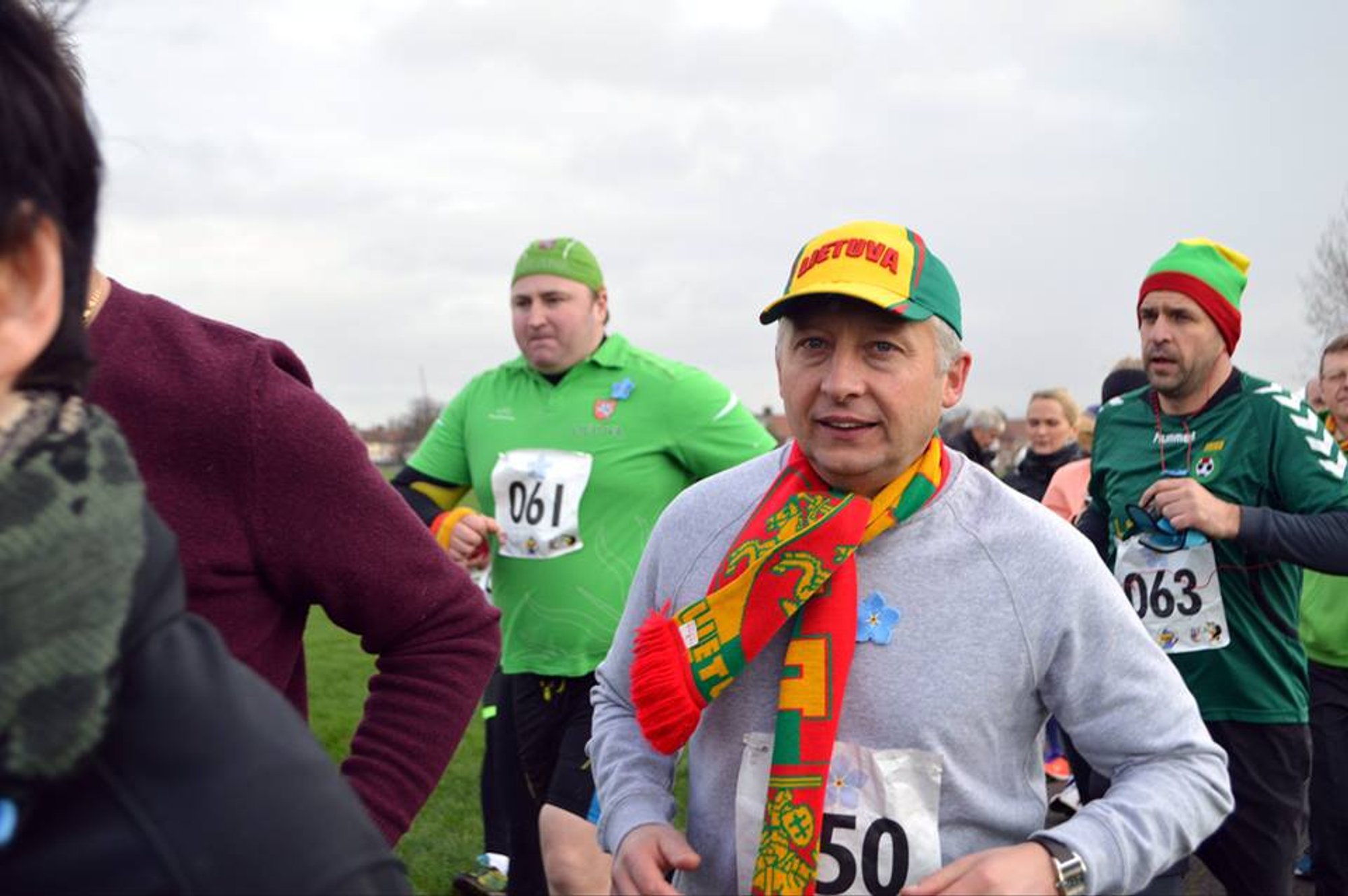 London Lithuanians run out to make sure memories of January 13 will not ...