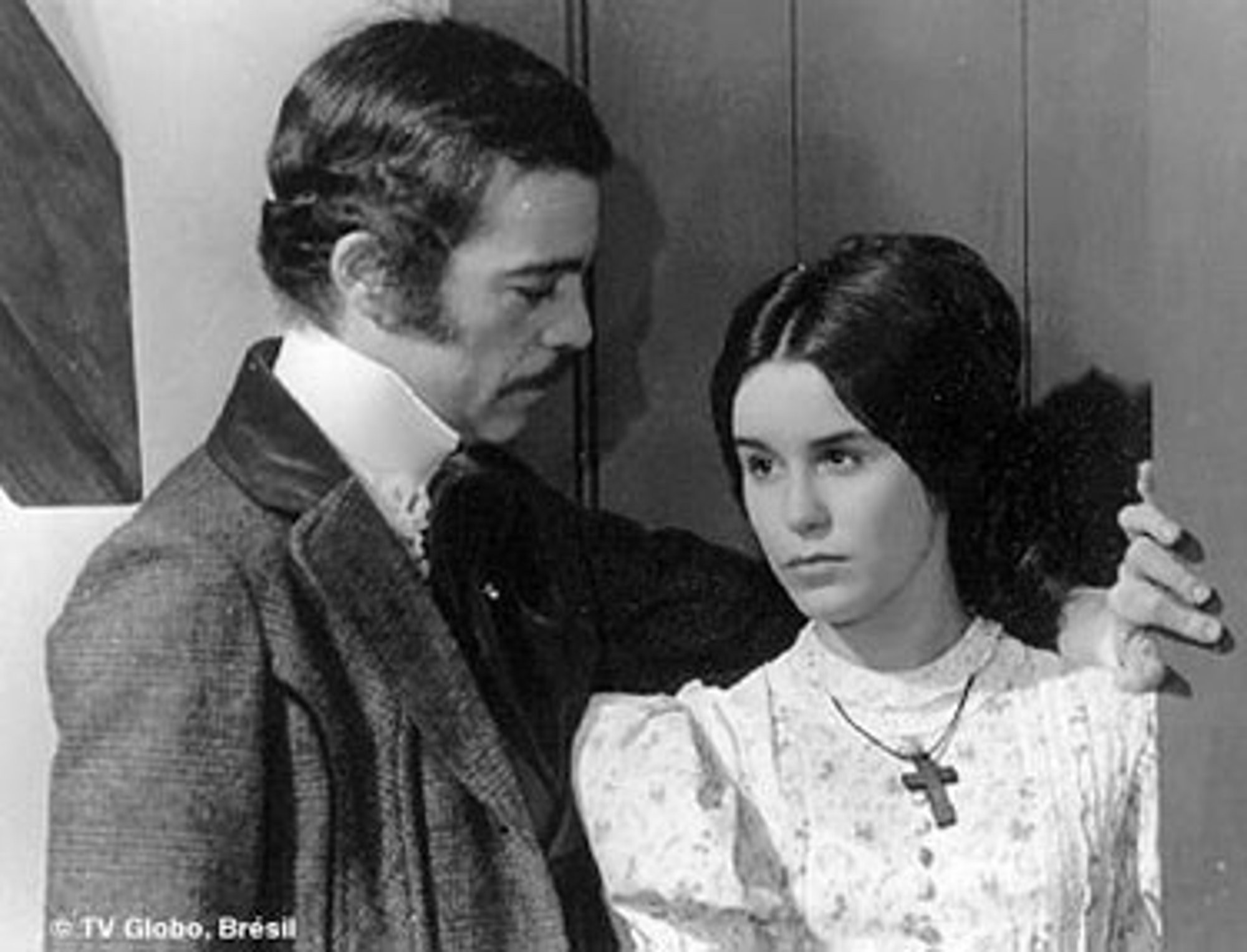 „Kviečiu šokti“ kino apdovanojimų vakare Zvonkė virs verge Izaura ...