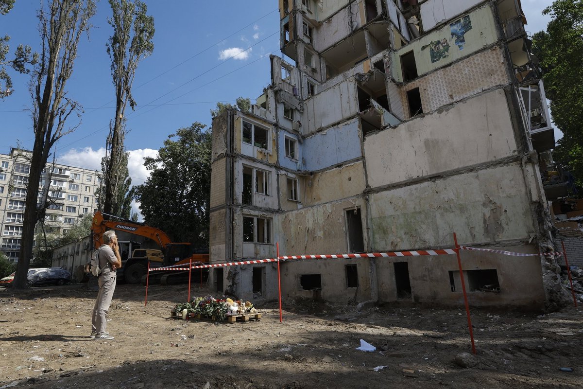 Karas Ukrainoje. Rusija naktį atakavo Ukrainą dešimtinis dronų ir ...