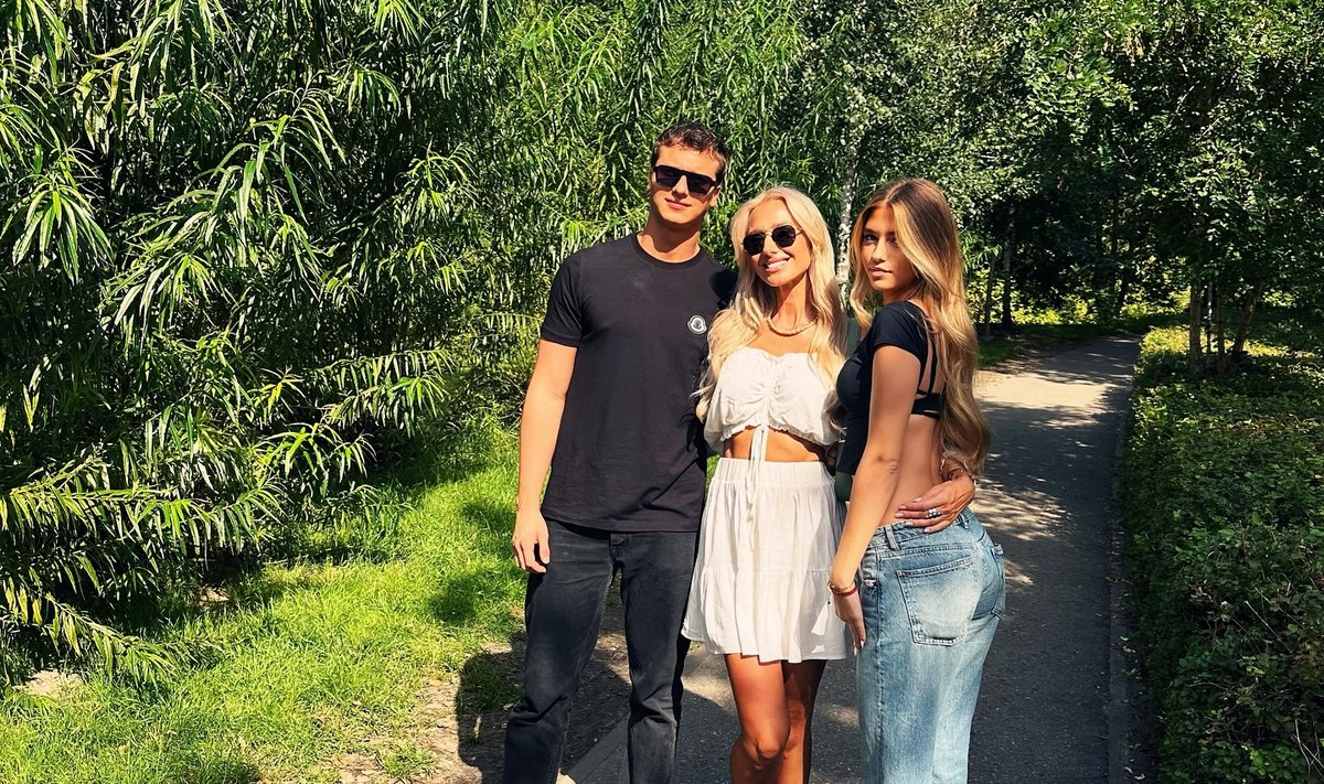 Šalia savo vaikų pozavusi Violeta Repčenkaitė – tarsi sesuo: tas jausmas, kai vaikai praauga ...