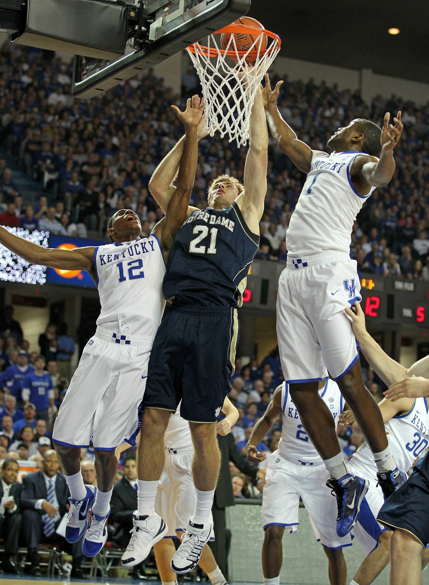 Lietuvių kilmės T.Abromaitis ir J.Shurna įtraukti į JAV studentų ...