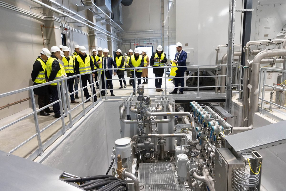 Lietuva atsijungia nuo BRELL žiedo: Telšiuose įjungtas pirmasis ...