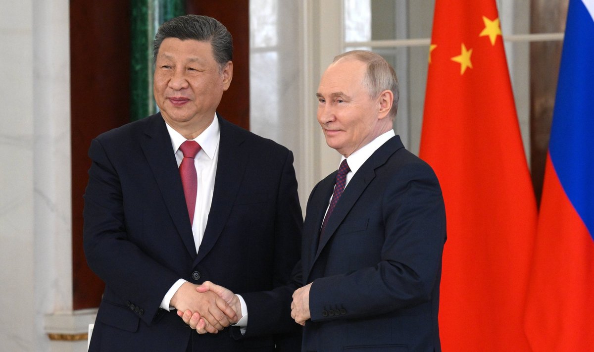 Kinija rugpjūtį surengs bendras karines pratybas su Rusija - Delfi