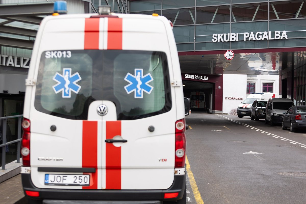 Несчастье в Вильнюсском районе – в больницу доставлен подросток без сознания - Delfi RU