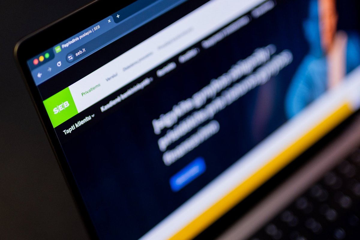 Pranešama, kad sutriko SEB banko veikla - Delfi verslas