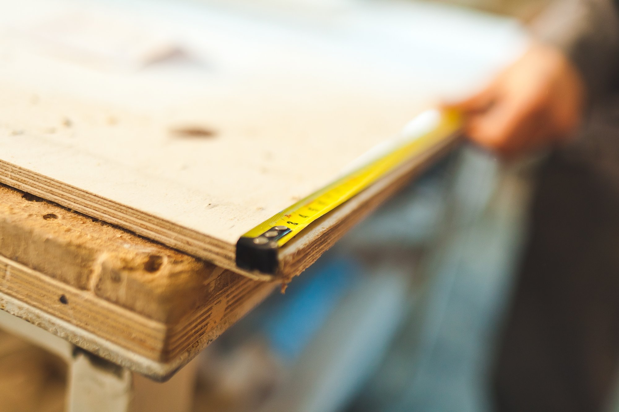 Medienos plokščių fabrikai kuria planus gamybai naudoti perdirbamas ...