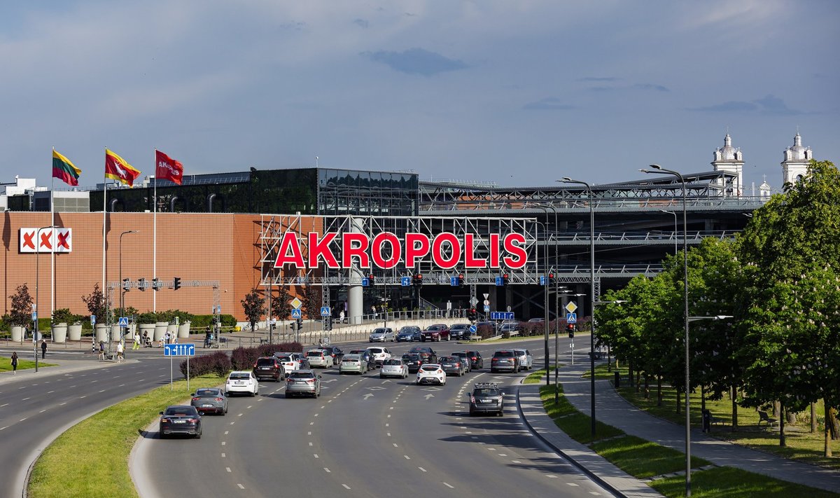 Kauno „Akropolis“ skelbia, kaip dirbs per Velykas - Delfi verslas