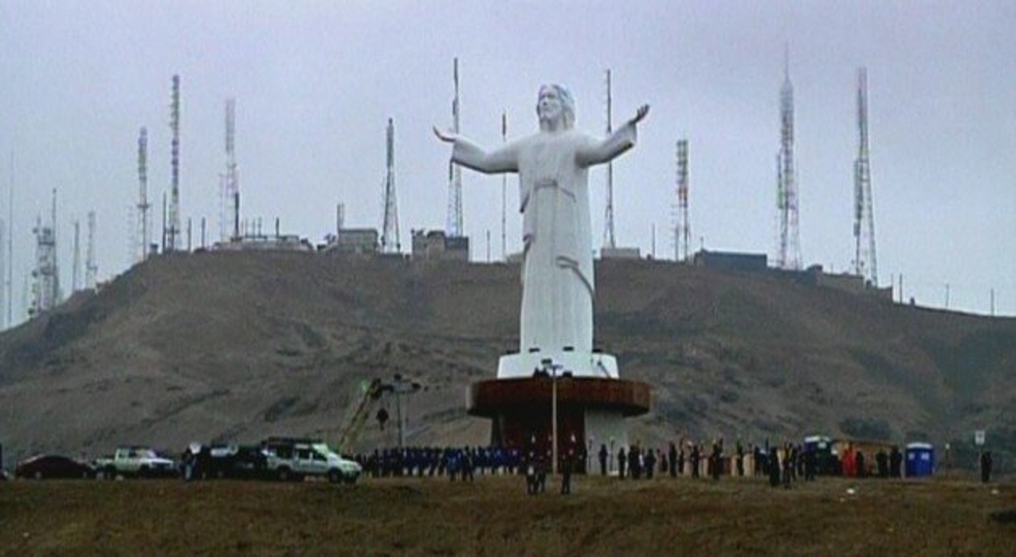 Peru pastatyta aukščiausia pasaulyje Kristaus statula - Delfi TV