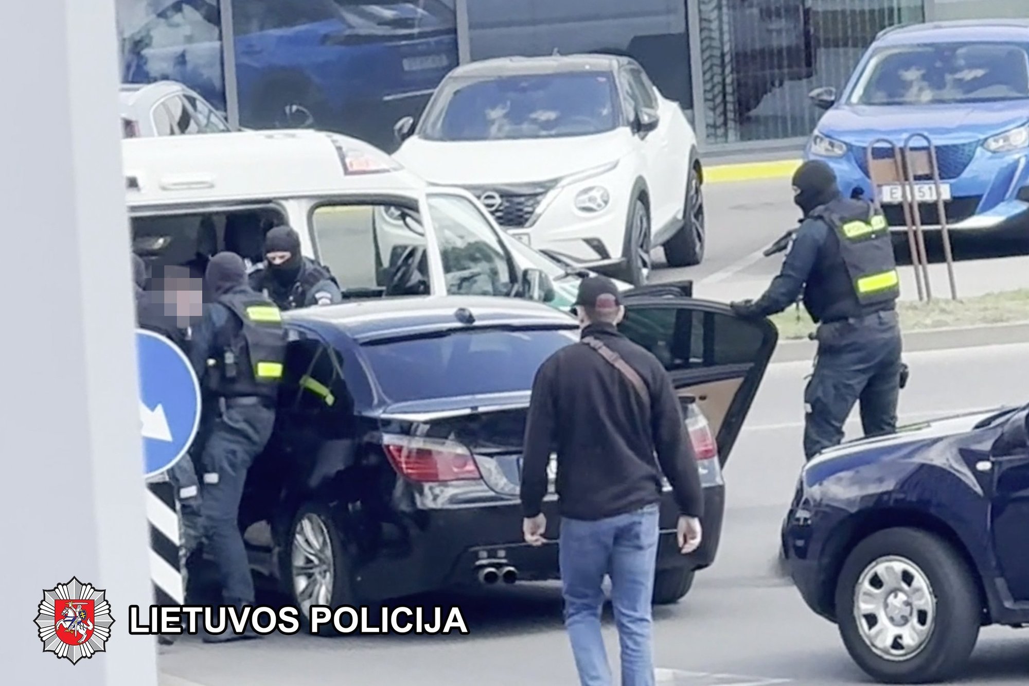 Policijos operacija Vilniuje – sulaikytas jaunas vyras, platinęs ...