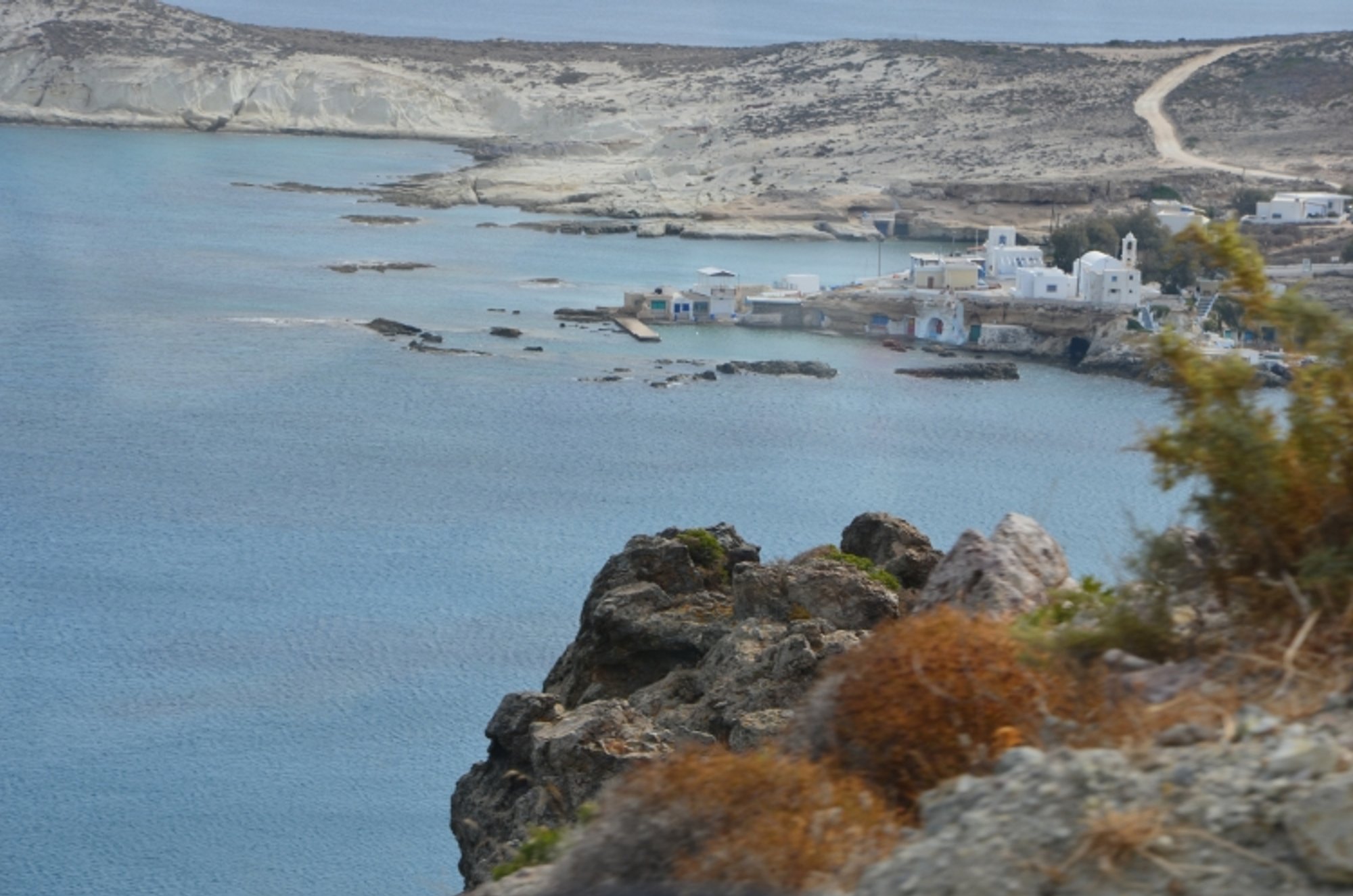 Milos sala: rojaus kampelis kasybos pramonės gniaužtuose - Delfi grynas