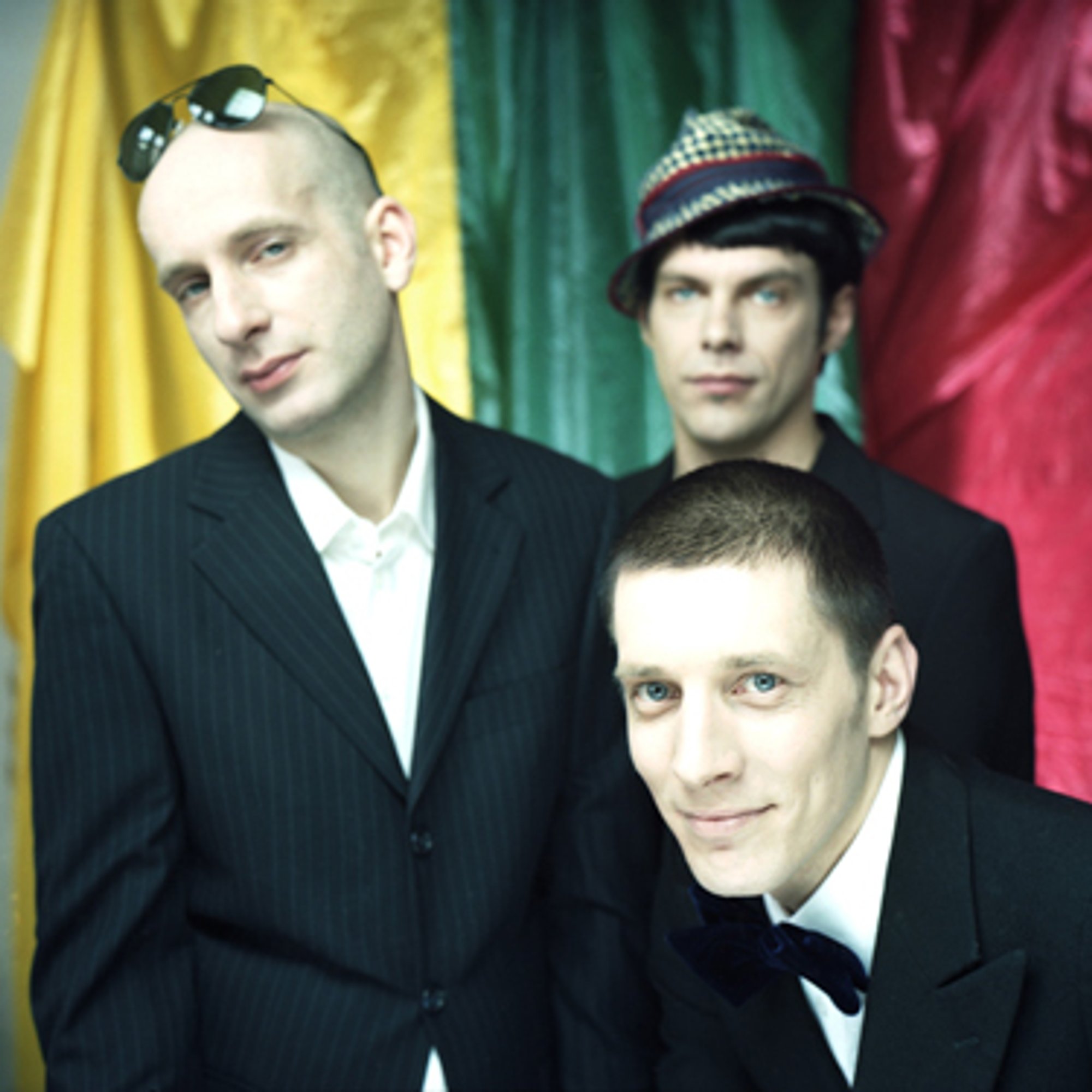 „Happyendless“ pramogaus kartu su gerbėjais - Delfi veidai