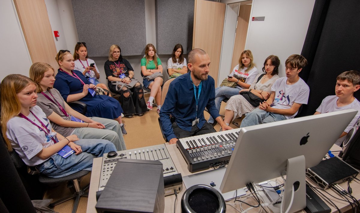 Vytauto Didžiojo universitetas jau 13-tą kartą kviečia moksleivius vasarą pasitikti „VDU Vasaros ...