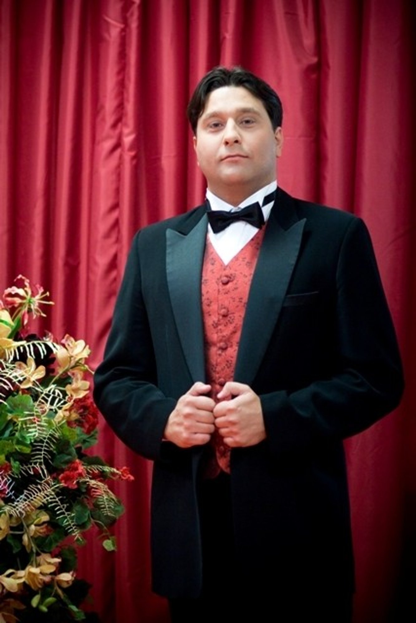 „Triumfo arkoje“ pirmauja Mindaugas Rojus - Delfi veidai