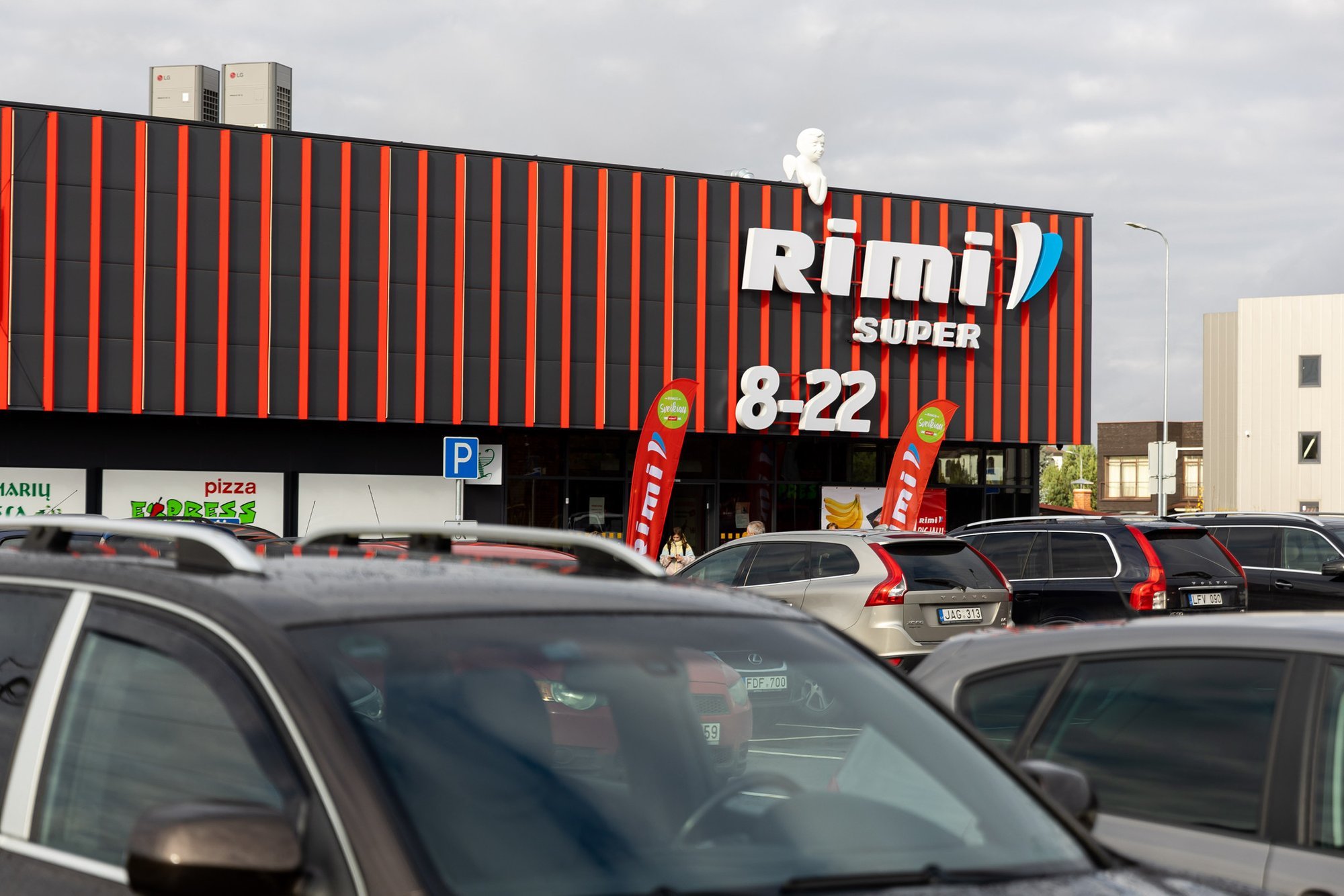 Keičiasi kai kurių „Rimi“ parduotuvių darbo laikas - Delfi verslas