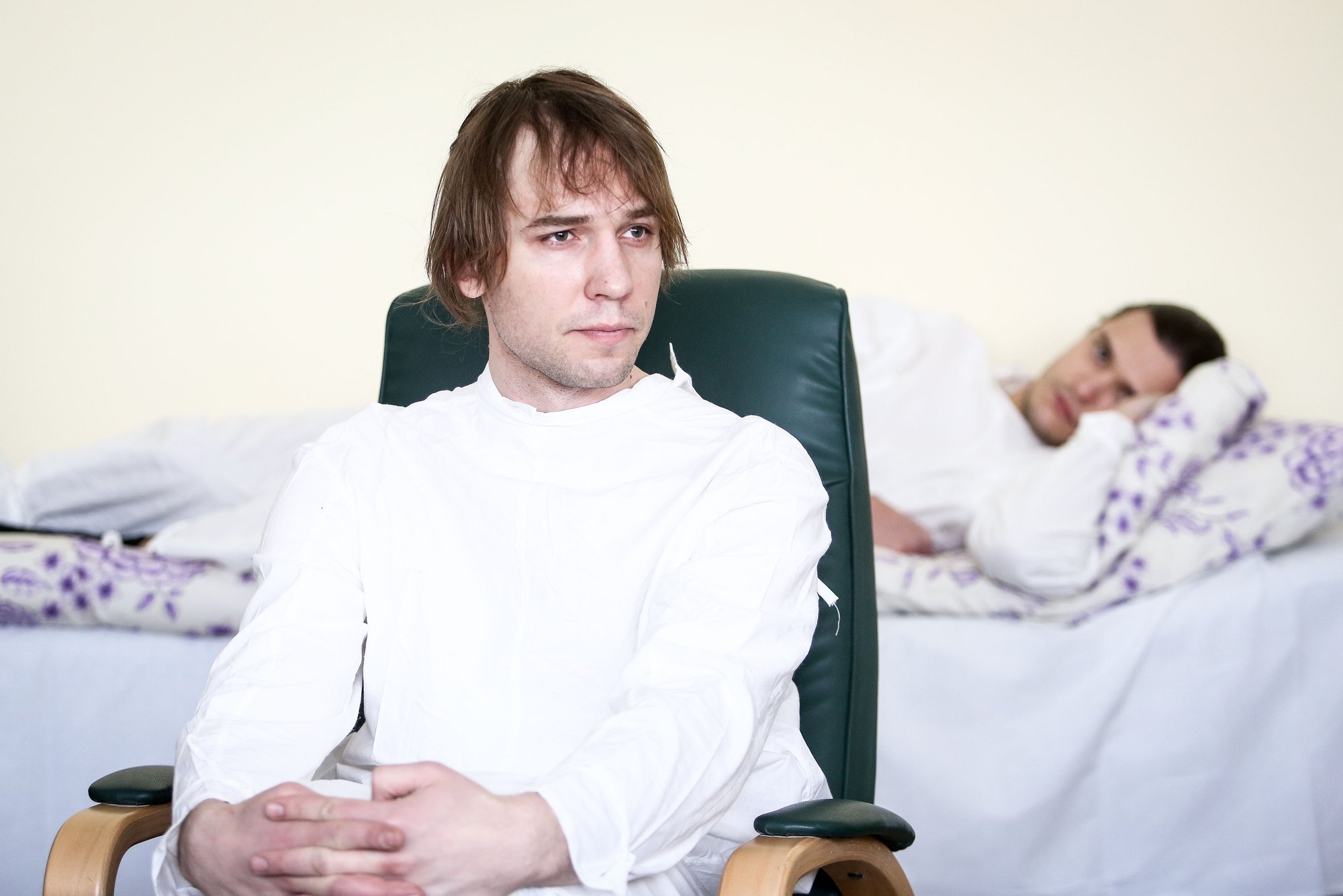 Operos solistai, įsijautę į „Fausto“ herojus, atsidūrė Vilniaus ...