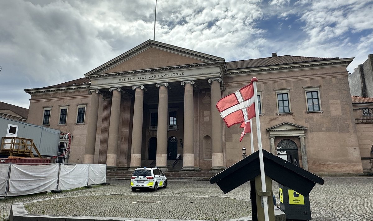 Buvęs Danijos ministras įkalintas už vaikų pornografiją - Delfi