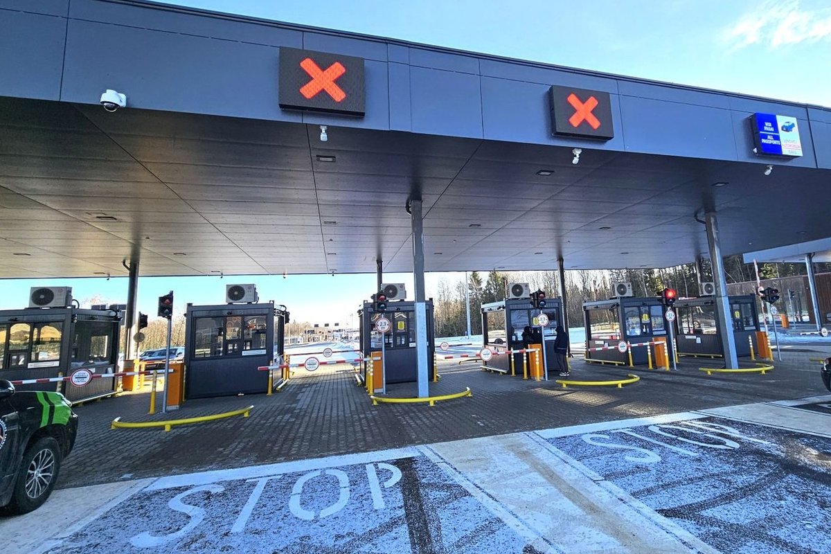 Medininkų punkte vilnietis pateikė suklastotą vairuotojo pažymėjimą - Delfi