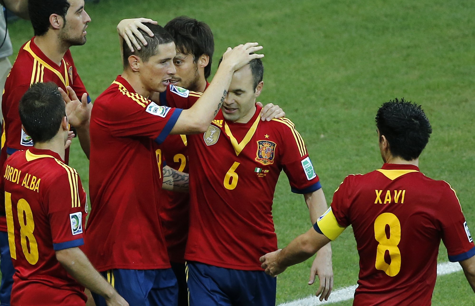 Konfederacijų taurė: Ispanijos ir Urugvajaus futbolininkai iškovojo ...