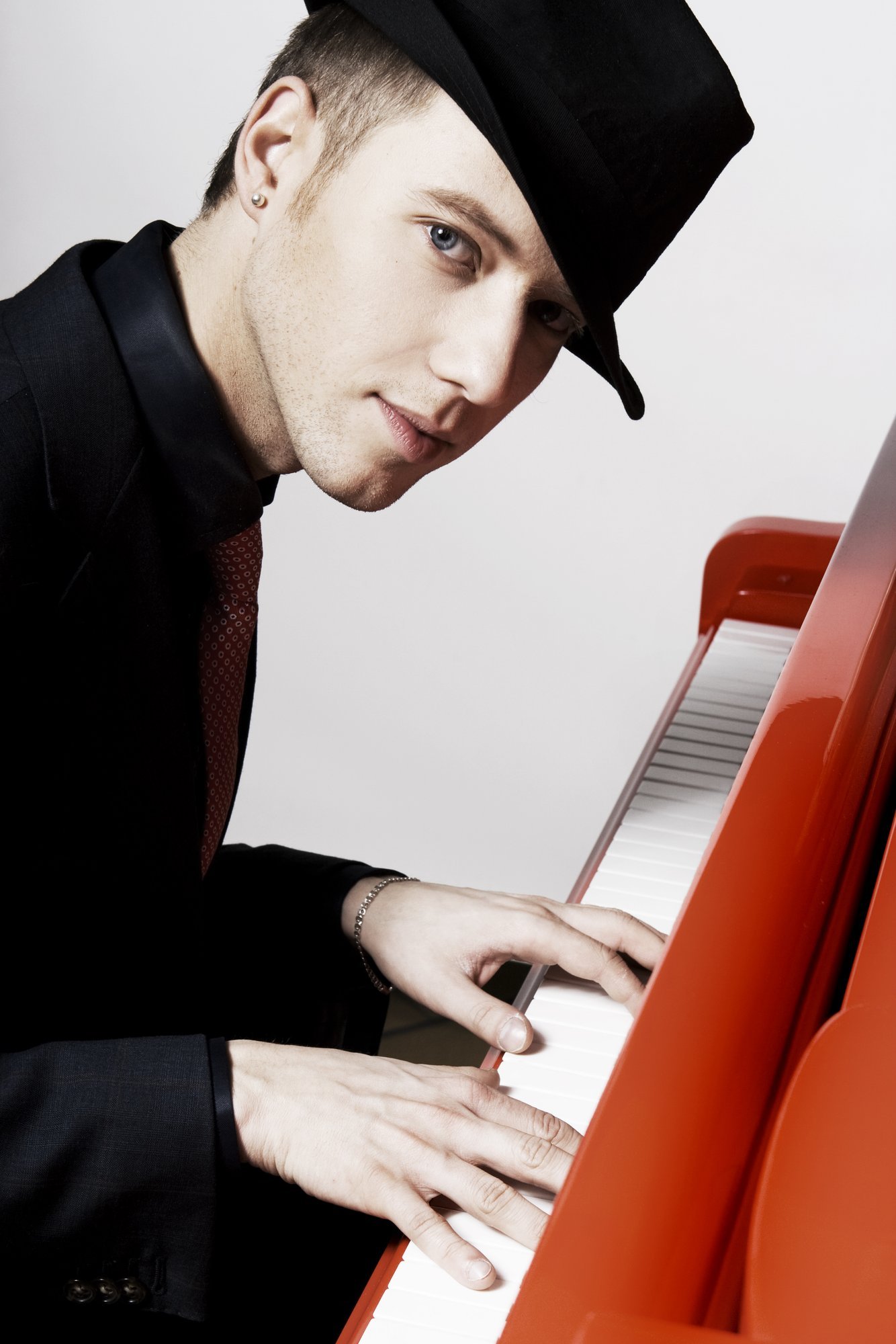 Sasha Song: nuo pirmų dienų mane supo muzika - Delfi gyvenimas