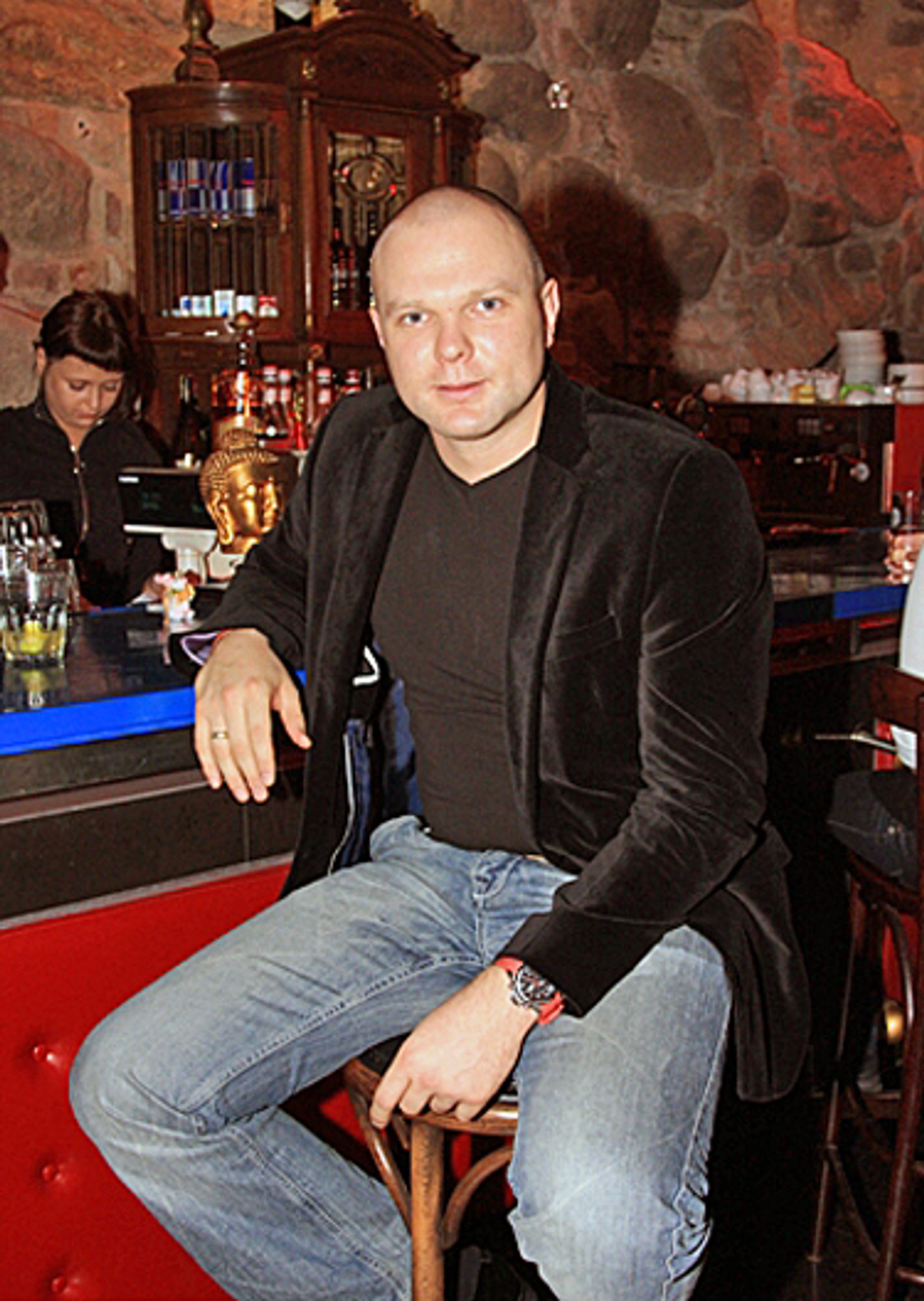 K.Krivickas kuria TV serialą „Broliai“ - Delfi veidai