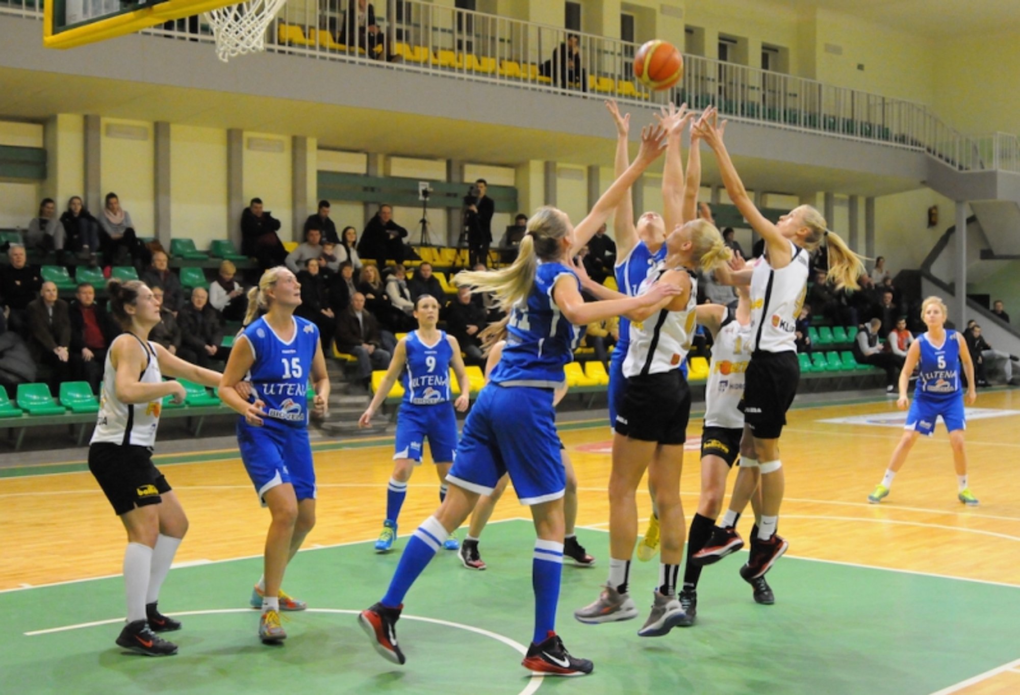 „Utena“ pasiruošusi LMKL pusfinaliui su „Fortūna“ - Delfi sportas