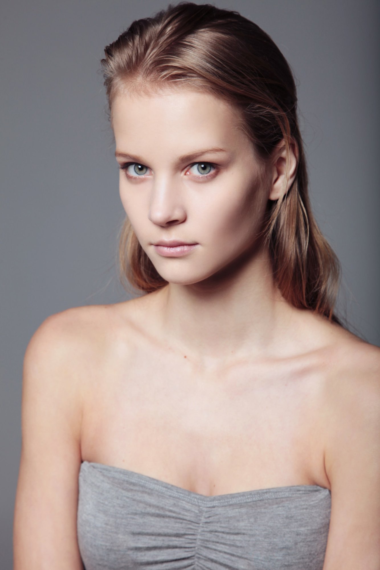 „Elite model look Estonia 2011” nugalėtoja: pasaulis apsivertė aukštyn ...