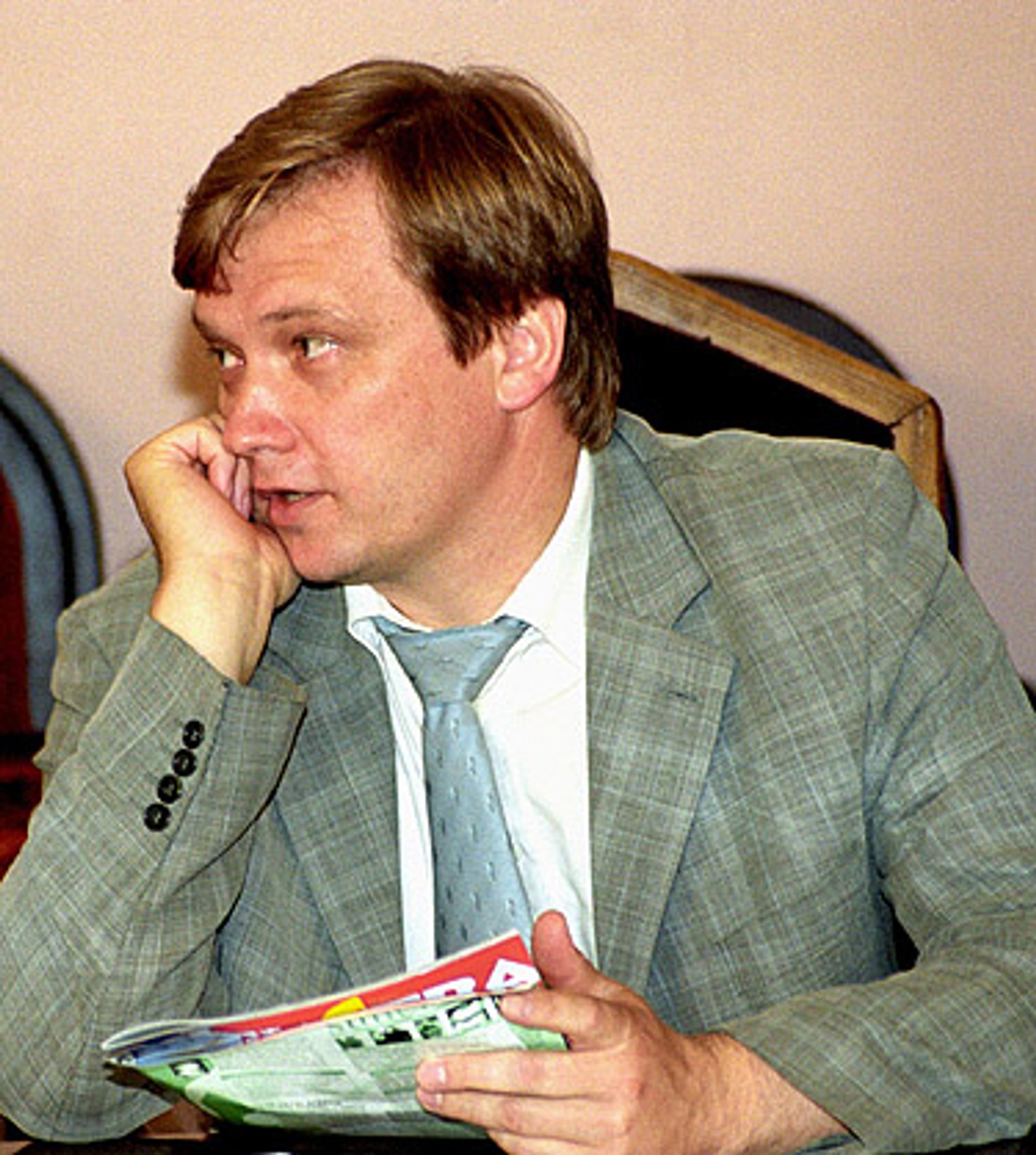 Z.Vaišvila teigia, kad jį sumušė buvusi notarė - Delfi