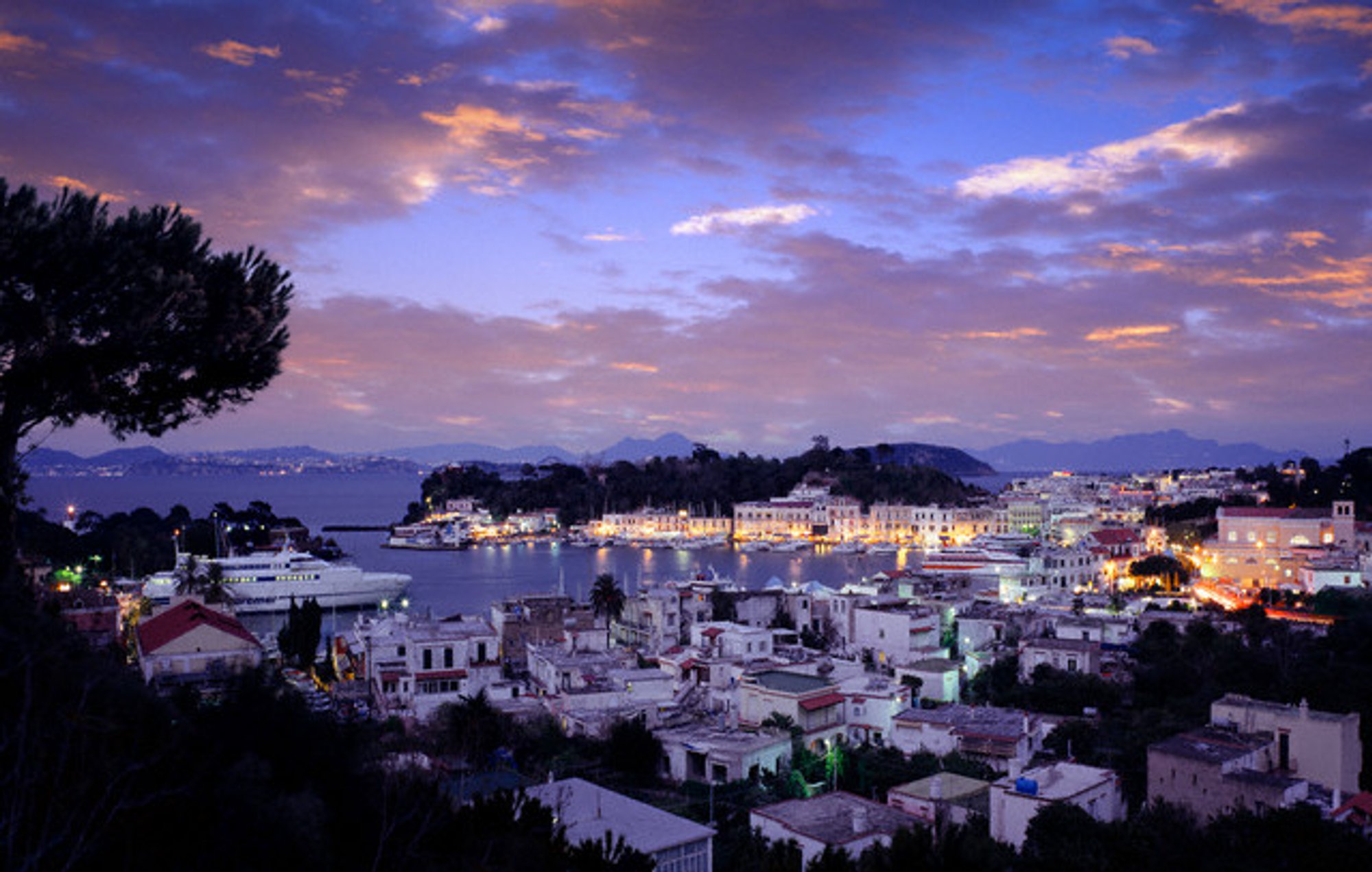 Kūno malonumų sala Iskija - Delfi gyvenimas