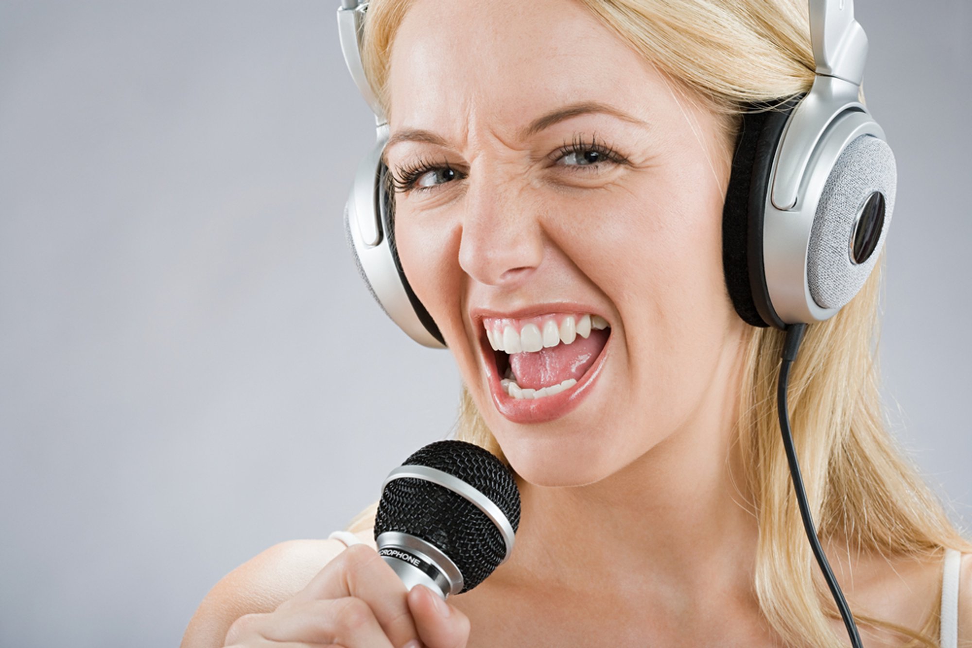 Lietuviškos muzikos kompleksus reikia išsigydyti, o ne juos maskuoti ...