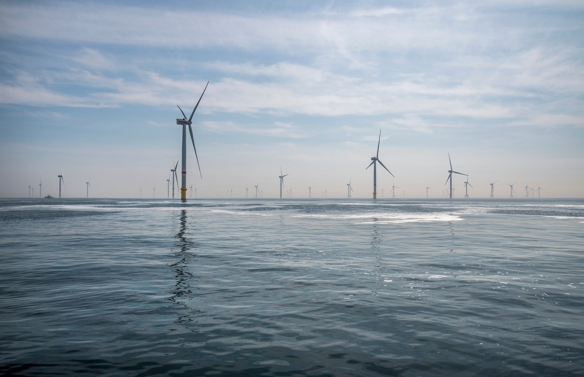 Readiness to build the first offshore wind farm is gaining momentum ...