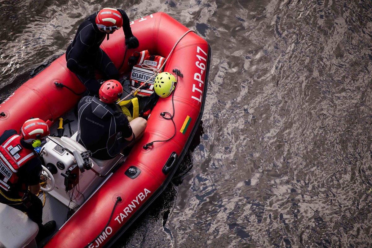 Несчастье в Игналинском районе – в озере утонули два человека - Delfi RU