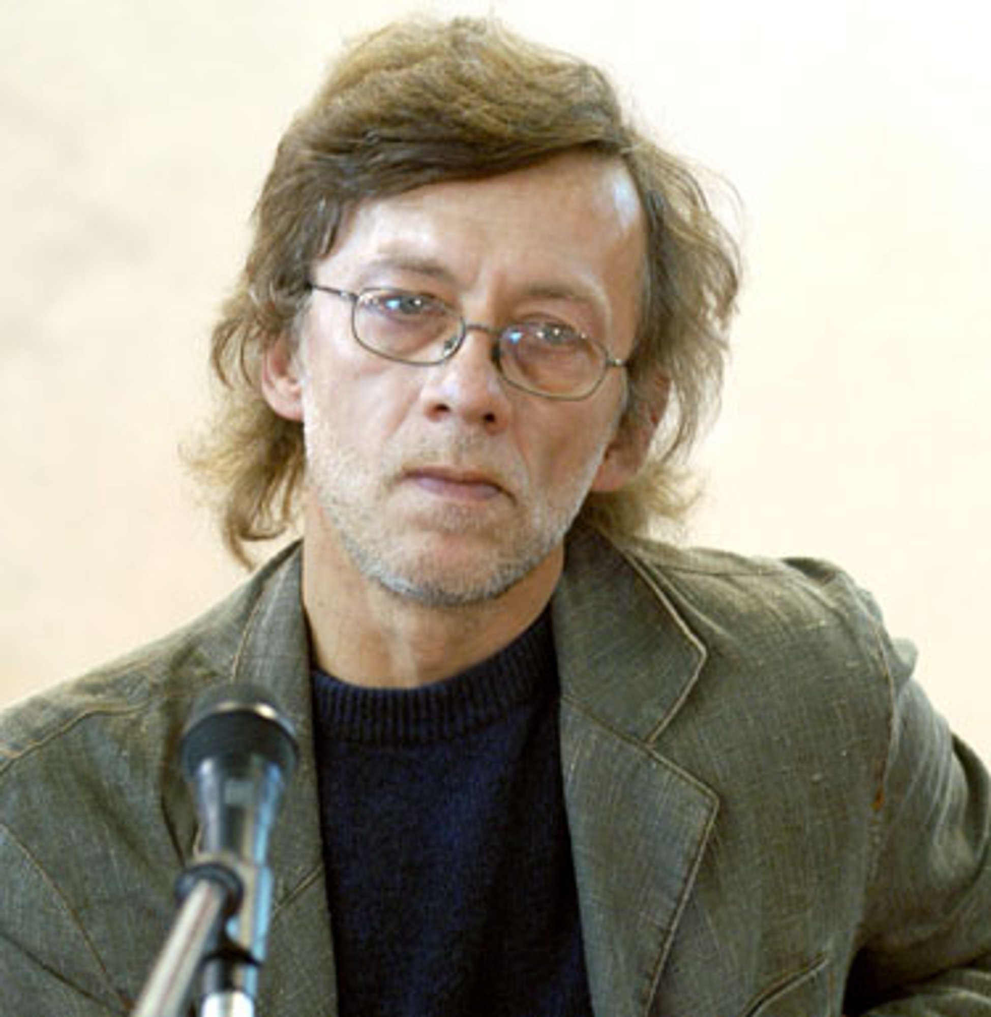 "Poezijos pavasario" laureatas - Antanas A.Jonynas - Delfi veidai