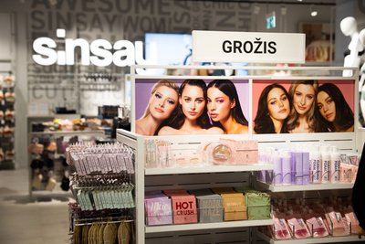 „Outlet Park“ sukirto rankomis su „Sinsay“: žinoma parduotuvė duris atvers jau netrukus - Delfi ...