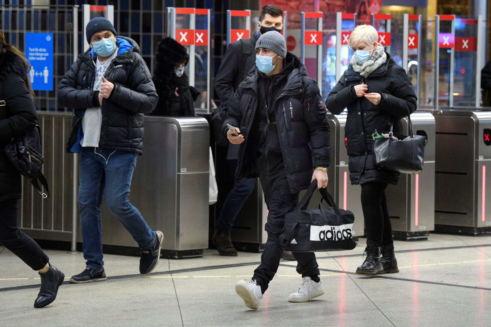 В Европе составлена петиция с призывом к жесткому локдауну - Delfi RU