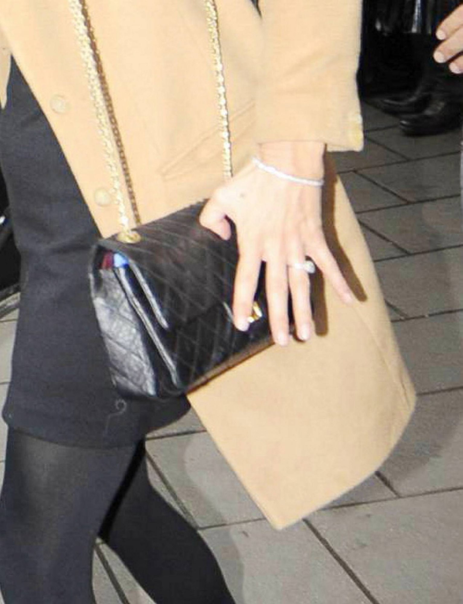 K. Moss mylimasis pasipiršo su 1920-ųjų vintažiniu žiedu (FOTO) - Delfi ...