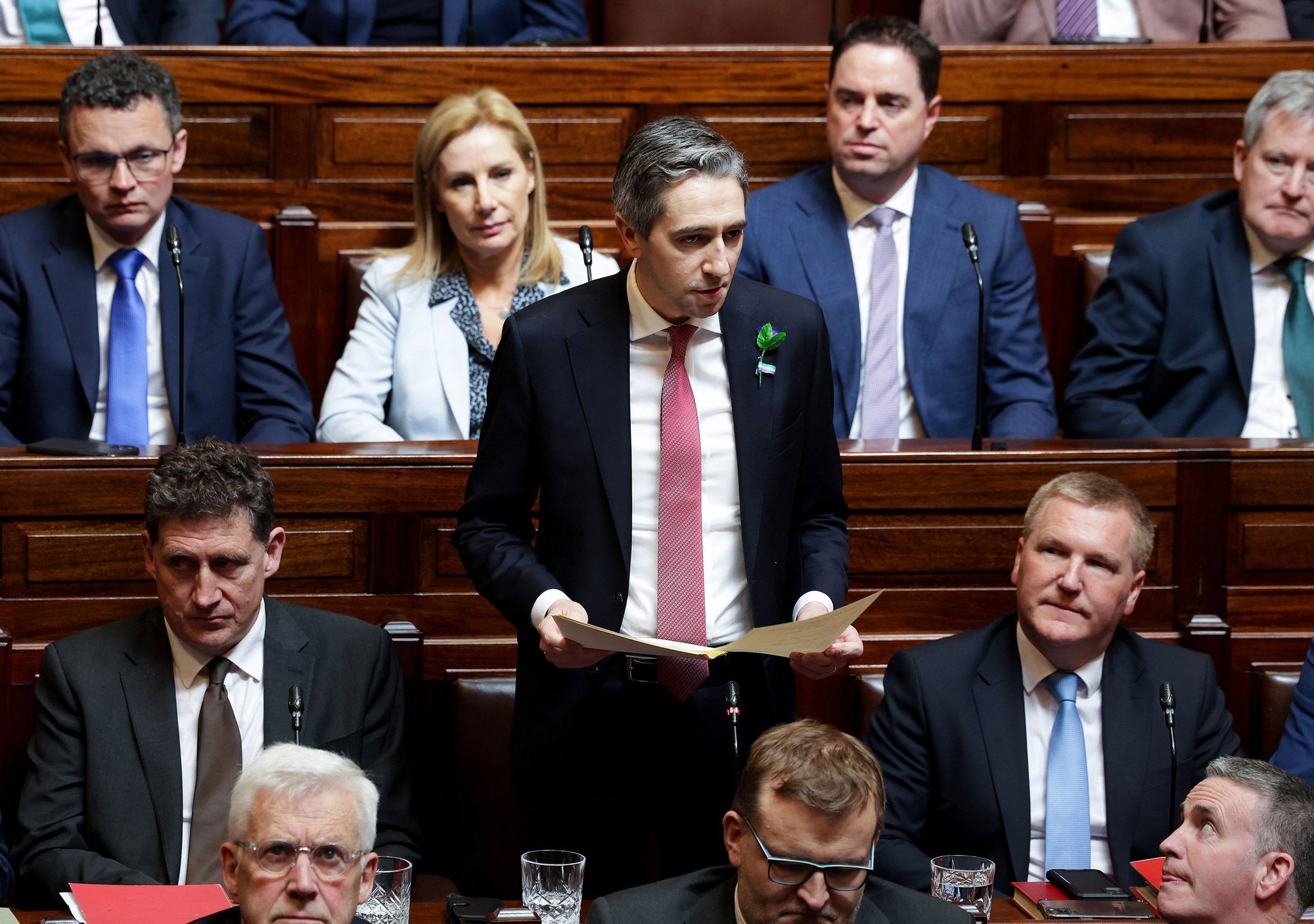 Parlamentas patvirtino Harrisą naujuoju Airijos ministru pirmininku - Delfi