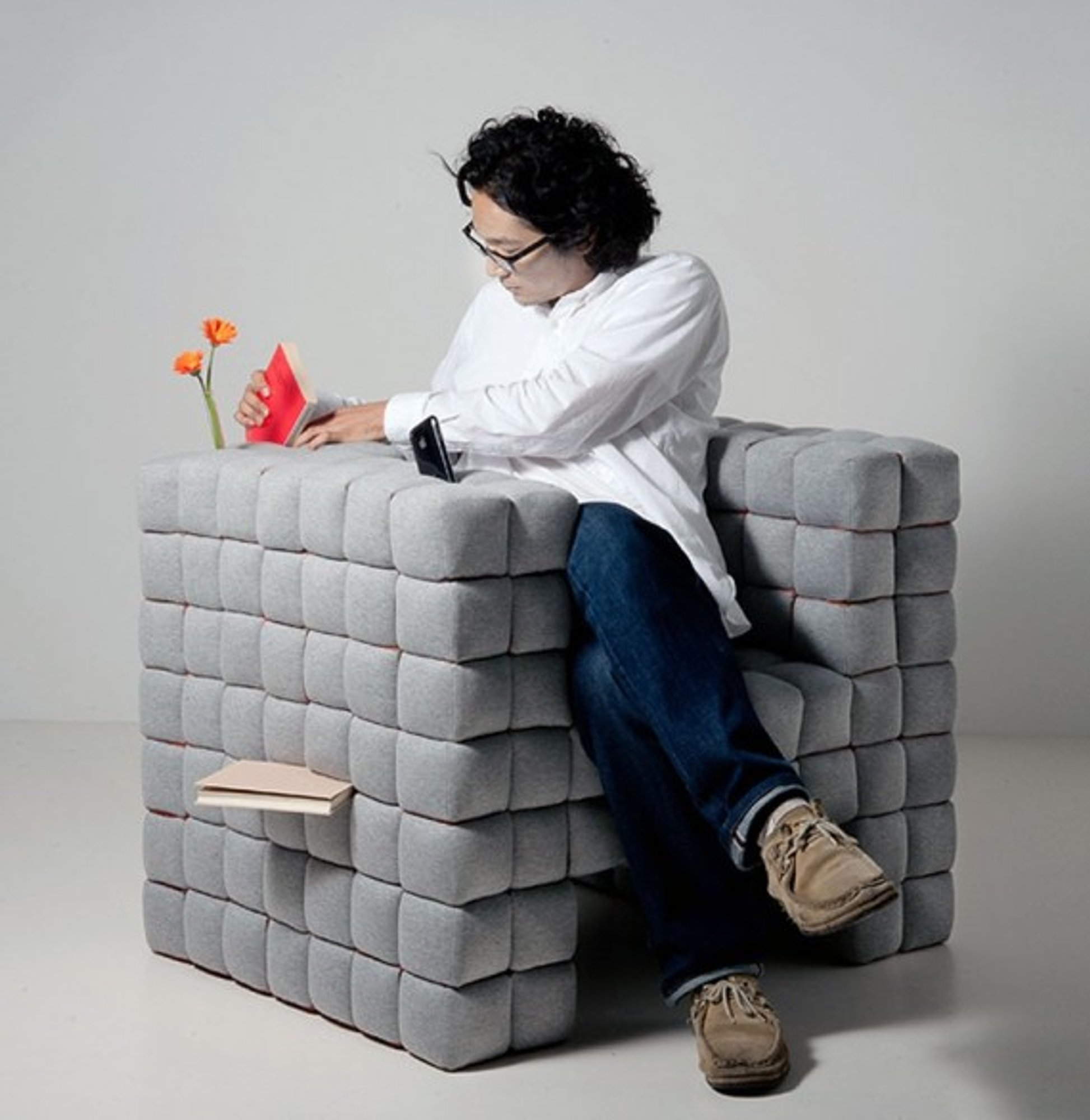 Daisuke Motogi: pasimetę sofoje - Delfi gyvenimas