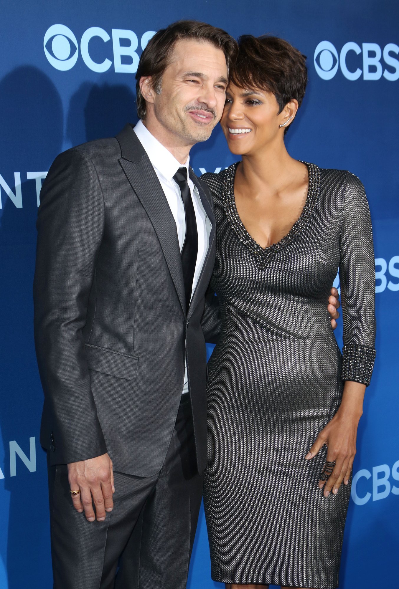 H. Berry ir O. Martinezas oficialiai skirtis nebežada - Delfi veidai