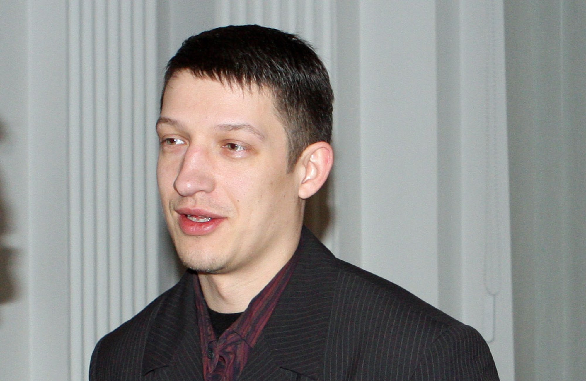 Teismui perduota sieros rūgštimi apipiltos kaunietės byla - Delfi