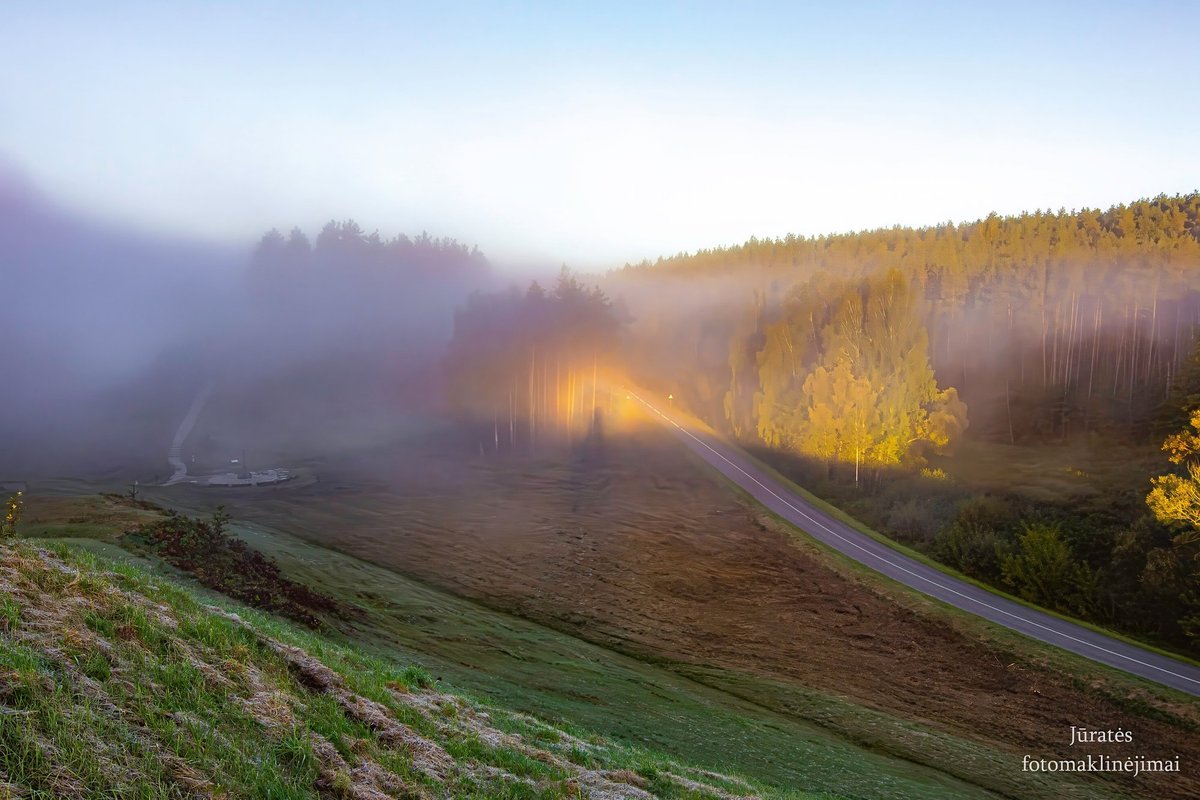Paslaptingas atmosferos reiškinys: užfiksuota Brokeno šmėkla - Delfi