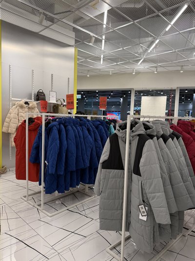 Vieną striukę, tinkančią visiems laisvalaikio poreikiams, rasite ...