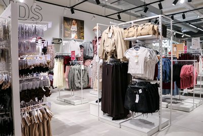 „Sinsay“ startas „Outlet Park“ rodo didelį prekybininko potencialą: kviečia pirkėjus įsitikinti ...