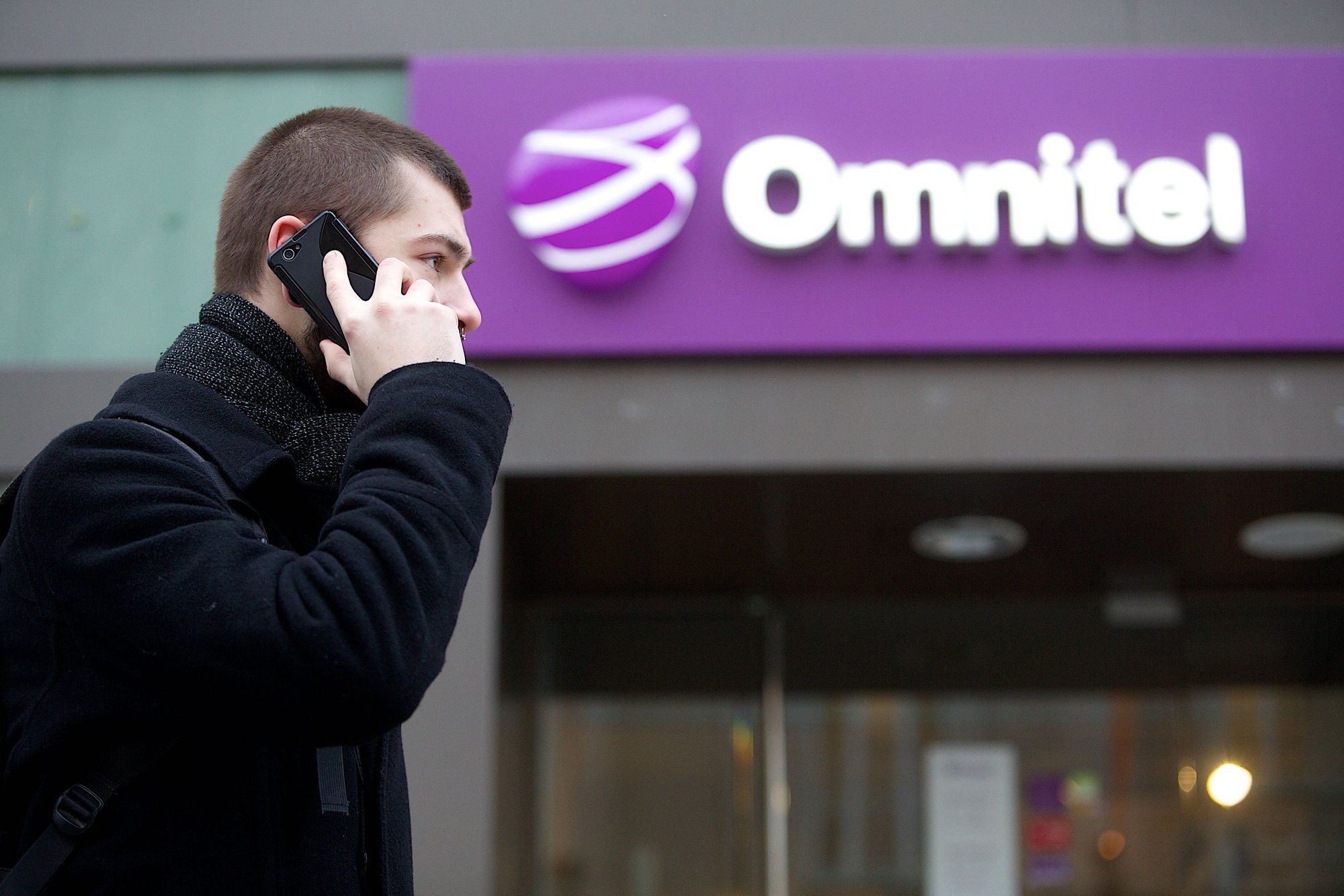 „Omnitel“ skelbia apie dramatiškai augusius duomenų persiuntimo kiekius ...