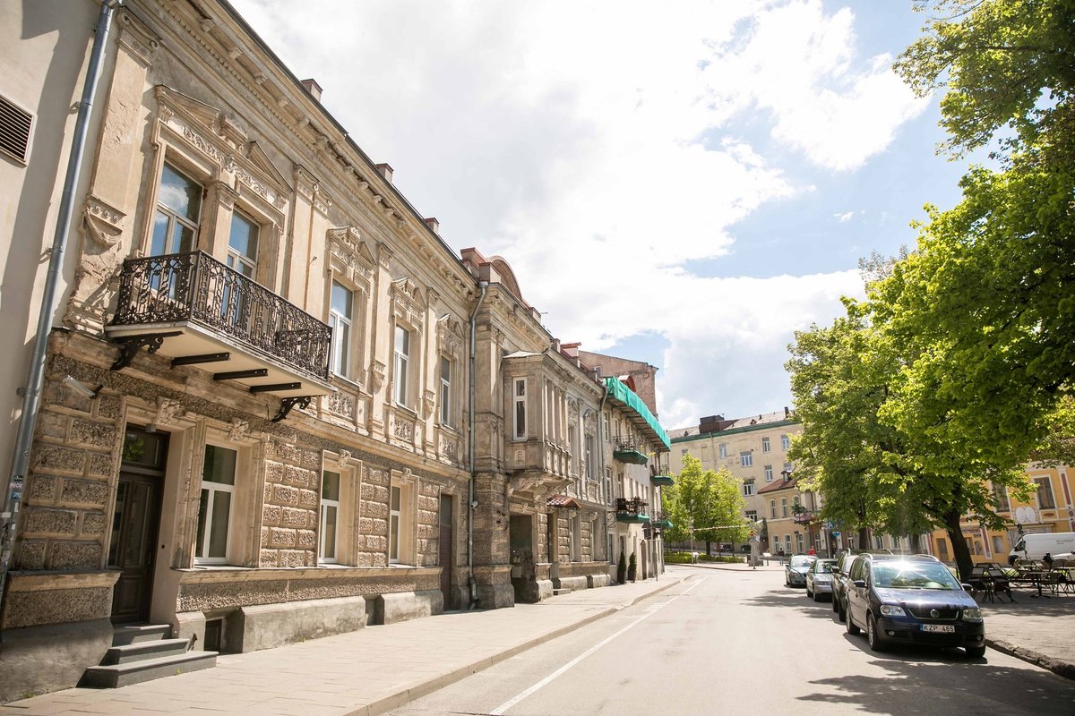 Paklausiausi butai – skendintys žalumoje, pirmame aukšte arba su ... Paklausiausi butai – skendintys žalumoje, pirmame aukšte arba su ...