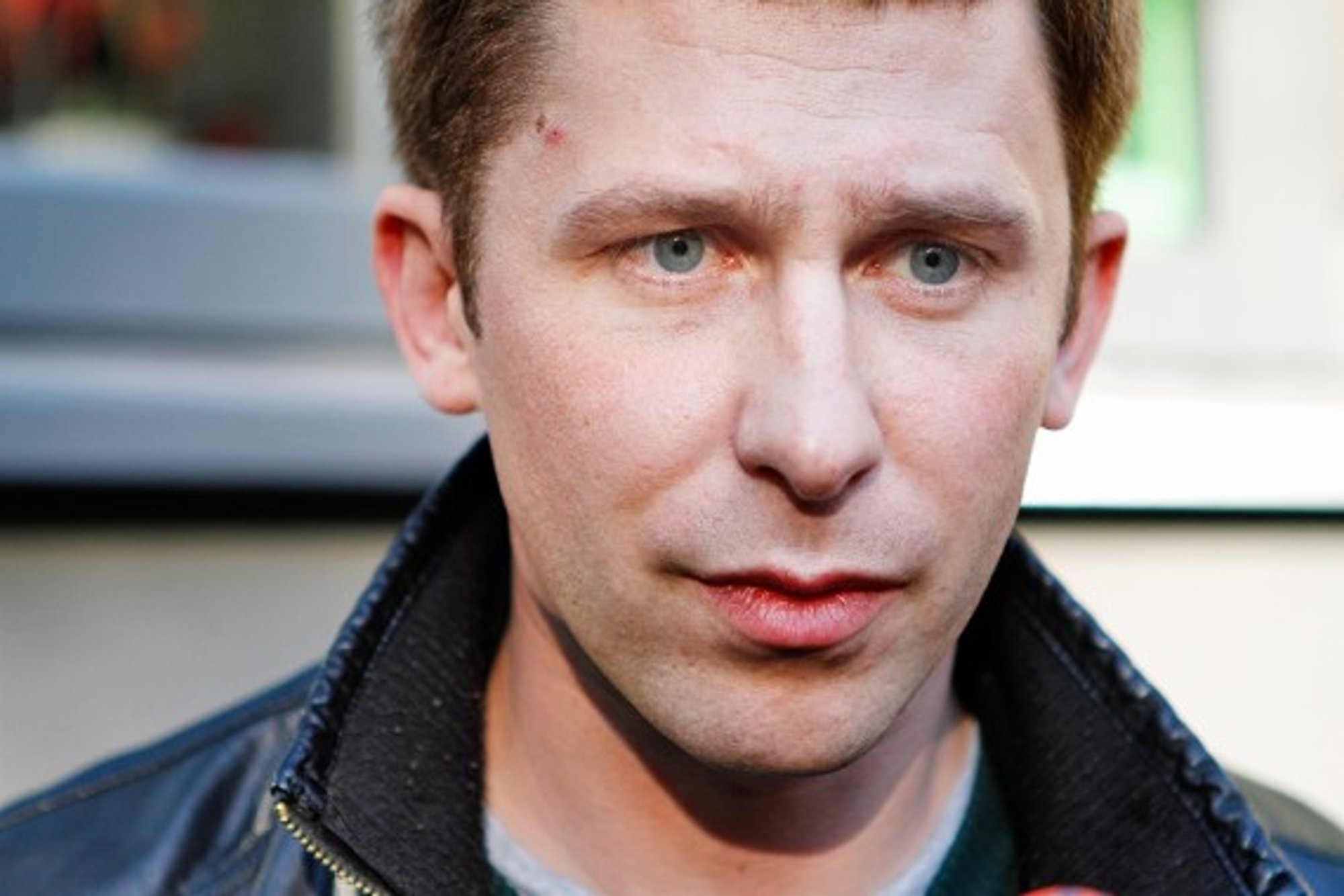 Paneigimas - Delfi veidai