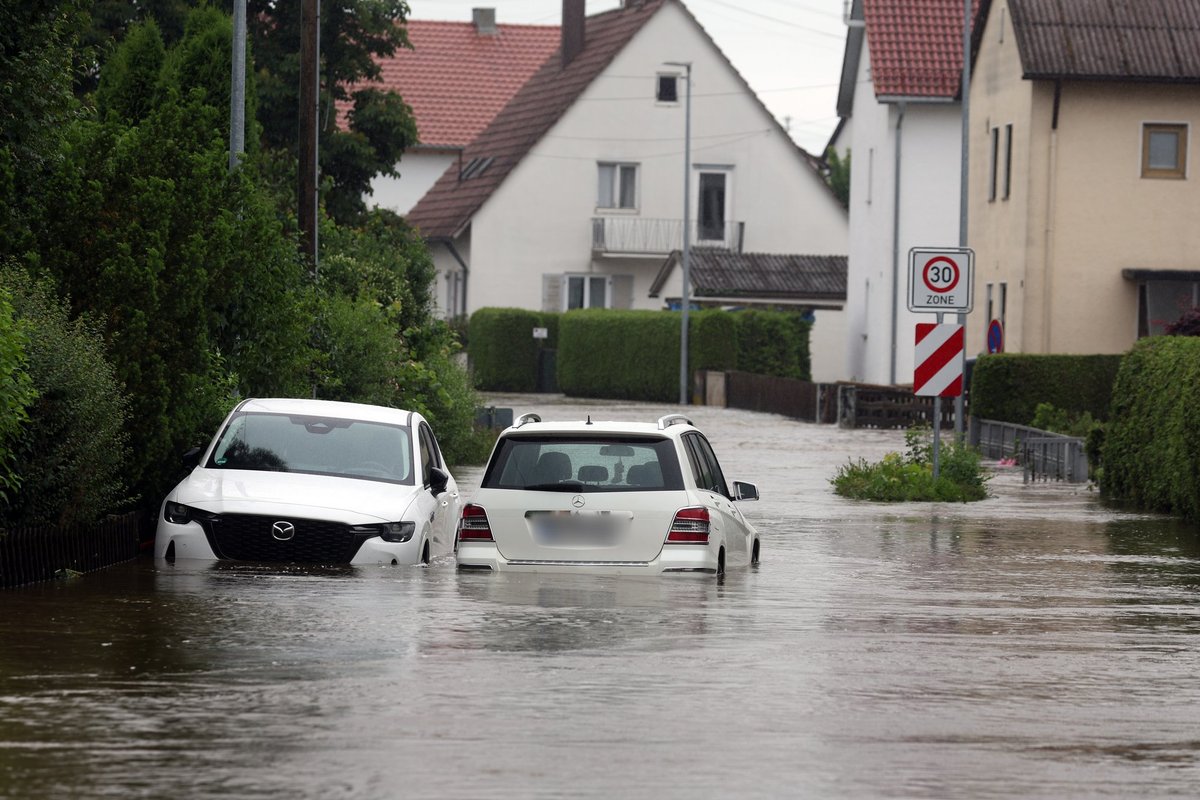 Didžiulis potvynis Vokietijoje: pralaužtos užtvankos, žmonės įkalinti ...